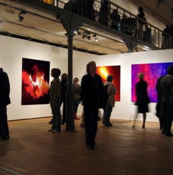 Ann Stringer-Paget, Professional Fine Artist and Art Tutor.