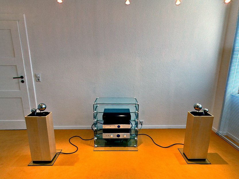 Duevel Planets - omnidirectional highend audio home speaker