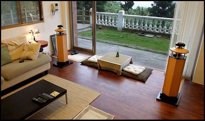 Duevel Venus - omnidirectional highend home-audio speaker