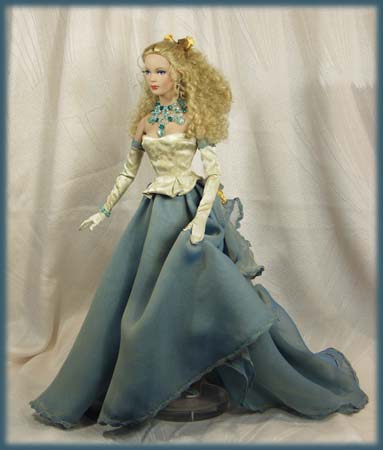 Fashion dolls Barbie repainted haute couture made in France