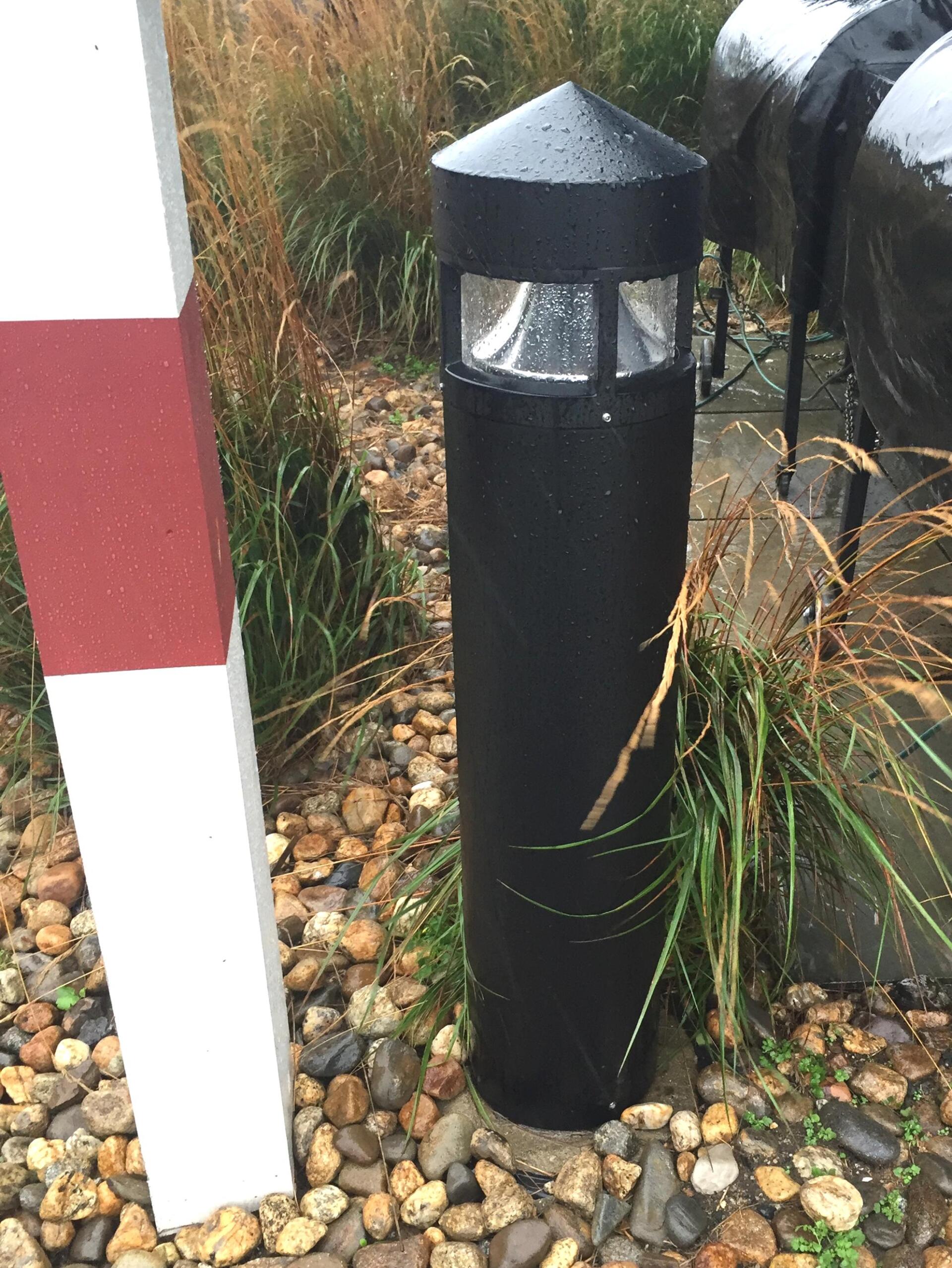Intrigue | architectural pedestrian-scale exterior lighting