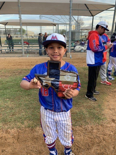 Eskimo Hut Community