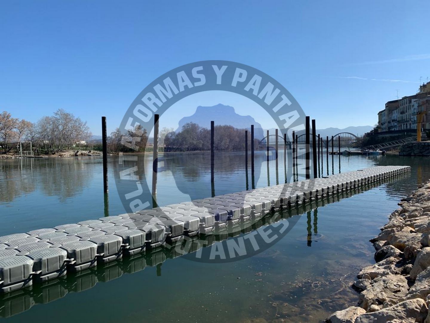 Muelle Flotante Embarcadero - PyP