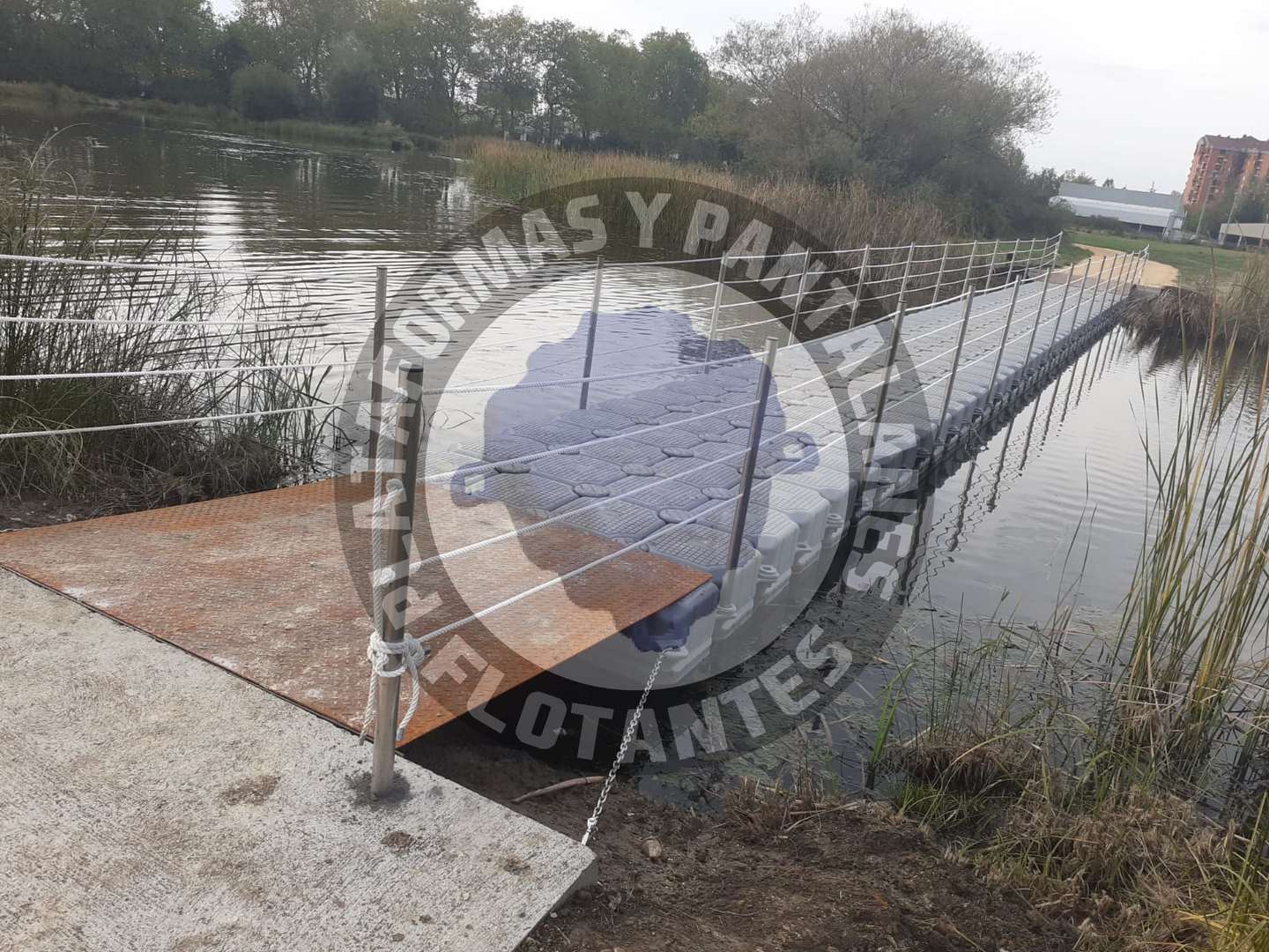 Pantalanes Flotantes | Doca flutuante e estruturas - PyP