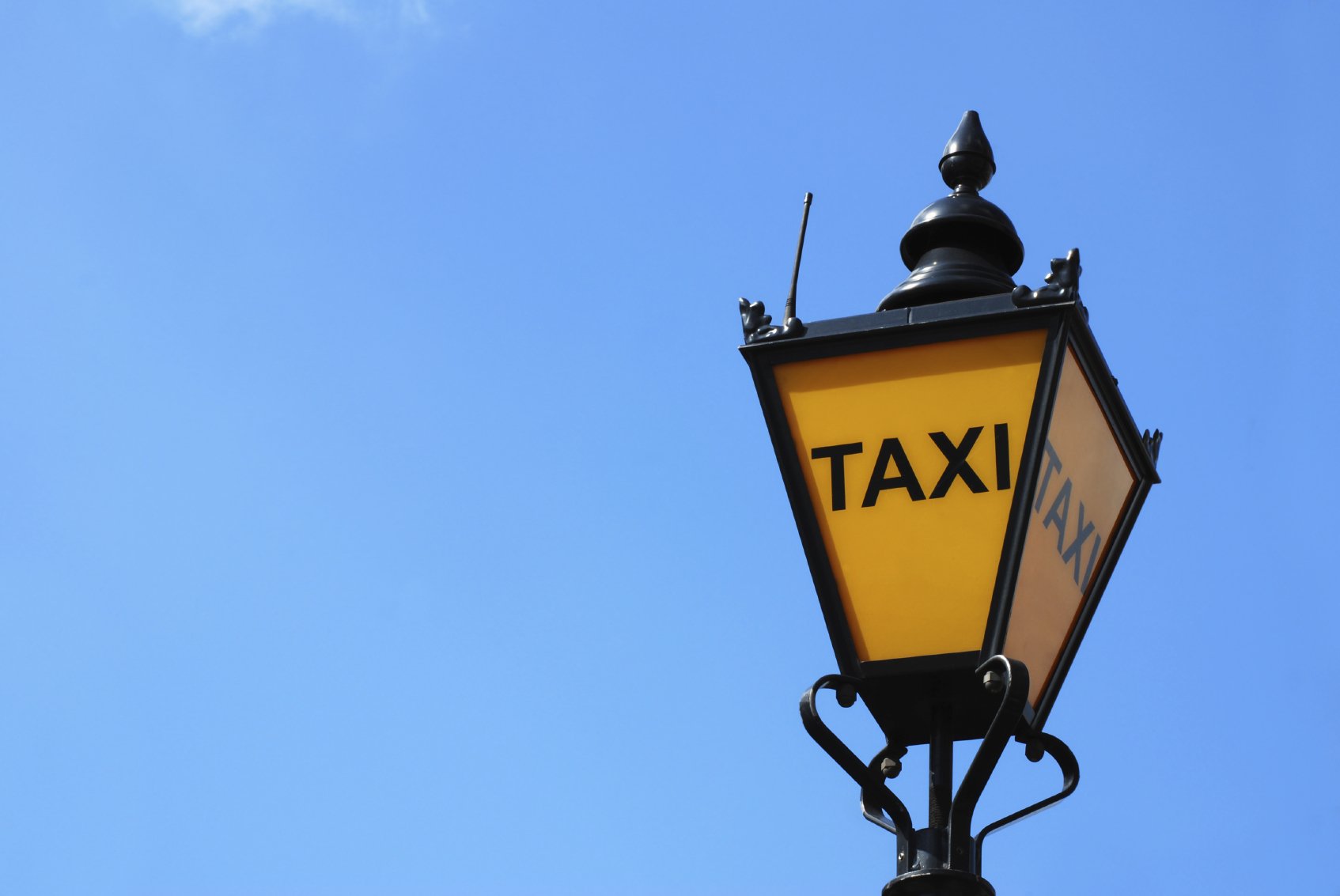 taxis-telephone-numbers-in-our-local-area-around-us